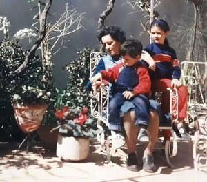 LA AMOROSIDAD - Nora Bruccoleri